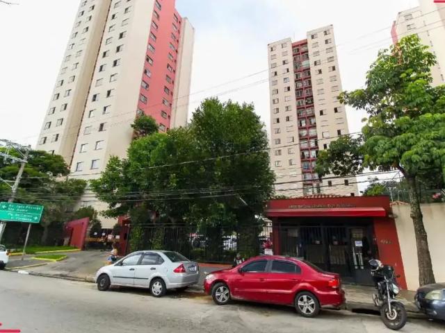 Apartamento com 2 quartos para alugar na Rua Baltazar Nunes, 600, Vila Carmosina, São Paulo