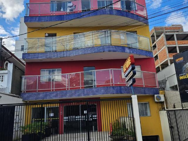 Apartamento com 2 quartos para alugar no bairro Centro