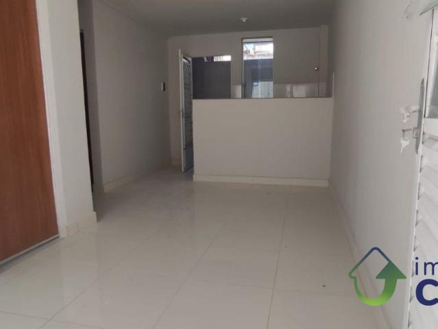 Apartamento com 2 quartos para alugar no bairro Sagrada Família em Belo Horizonte