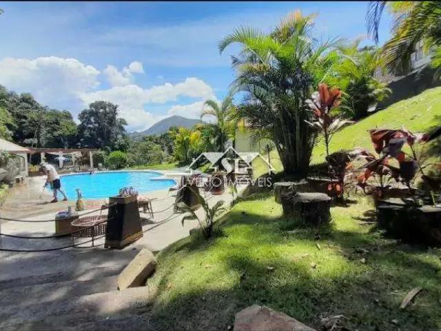 Apartamento com 2 quartos para alugar no Samambaia, Petrópolis