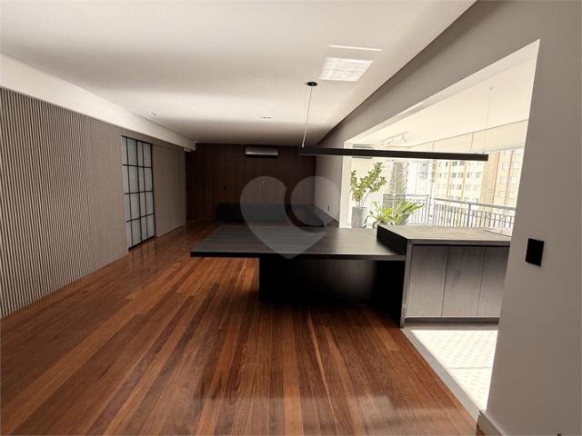 Apartamento com 2 quartos para alugar em Pinheiros SP