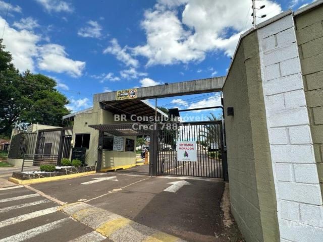 Apartamento com 2 Quartos para Alugar por R$ 1.100/mês