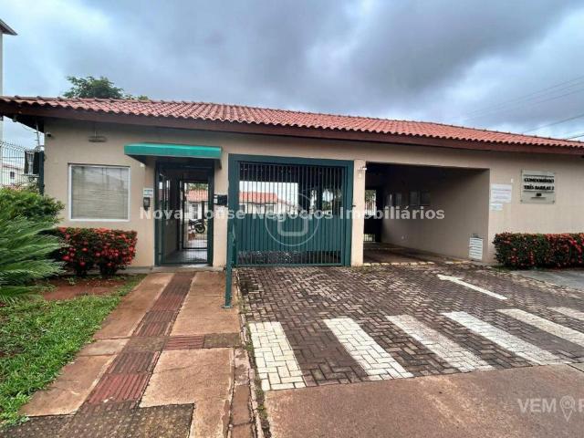 Apartamento com 2 Quartos para Alugar por R$ 1.400/mês