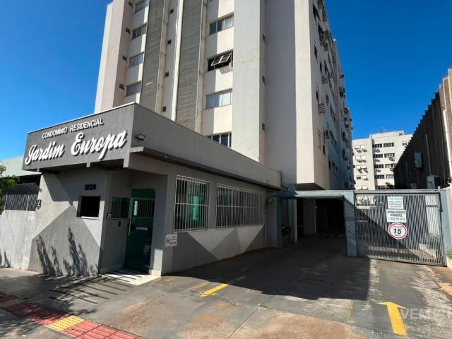 Apartamento com 2 Quartos para Alugar por R$ 1.600/mês