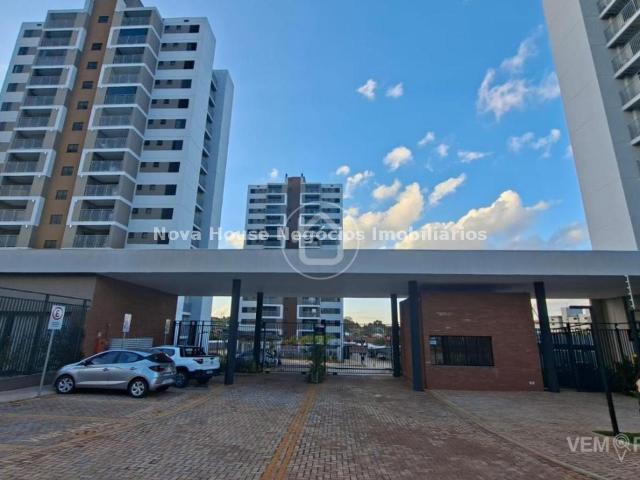 Apartamento com 2 Quartos para Alugar por R$ 2.600/mês