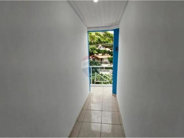 Apartamento com 2 Quartos para alugar, 140m² Serrinha