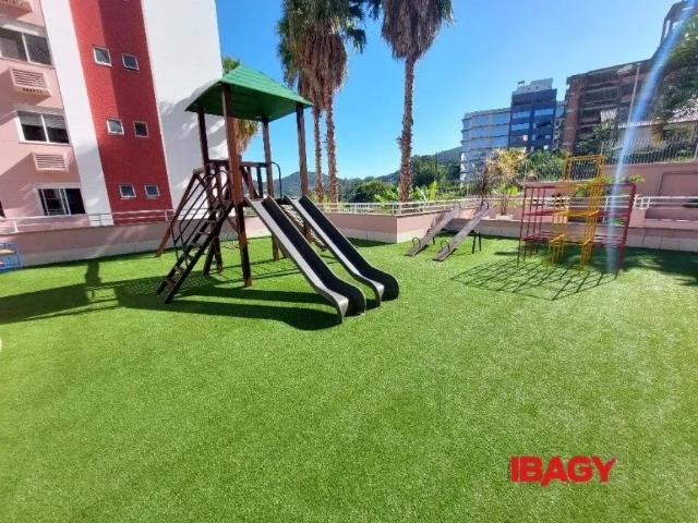 Apartamento com 2 Quartos para alugar, 100m² Saco Grande