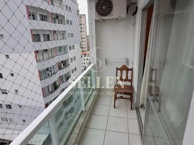 Apartamento com 2 Quartos para alugar, 107m² Centro