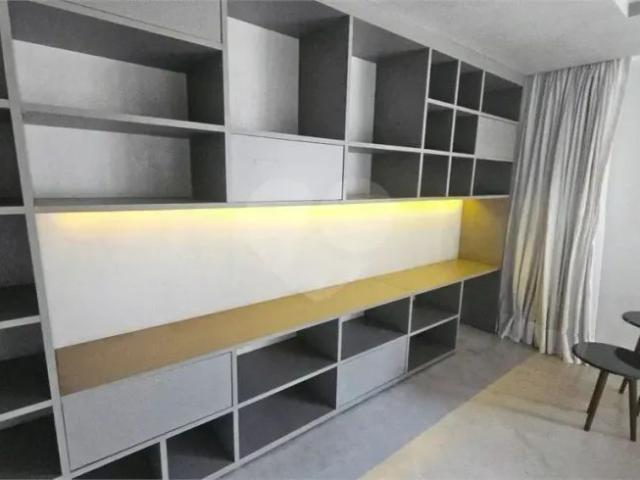 Apartamento com 2 Quartos para alugar, 126m² Jardim América