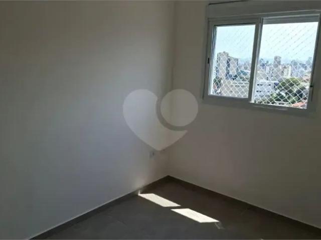 Apartamento com 2 Quartos para alugar, 34m² Vila Mazzei