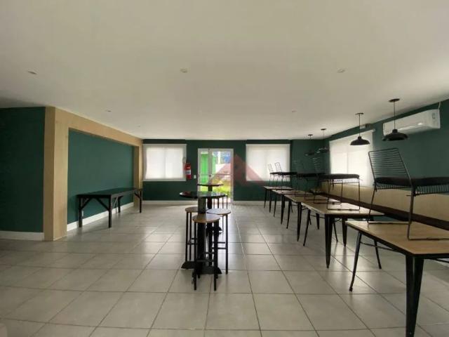 Apartamento com 2 Quartos para alugar, 45m² Neves