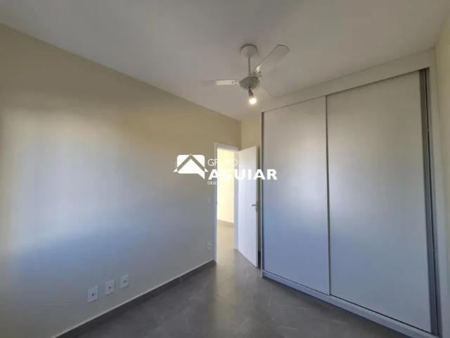 Apartamento com 2 Quartos para alugar, 45m² Residencial Nova Era