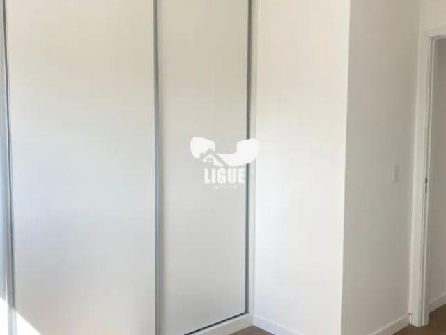 Apartamento com 2 Quartos para alugar, 47m² Centro