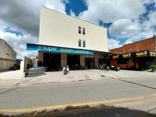 Apartamento com 2 Quartos para alugar, 48m² Centro
