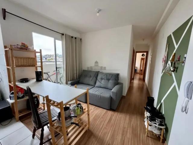 Apartamento com 2 Quartos para alugar, 48m² Condominio Residencial Colinas do Paratehy