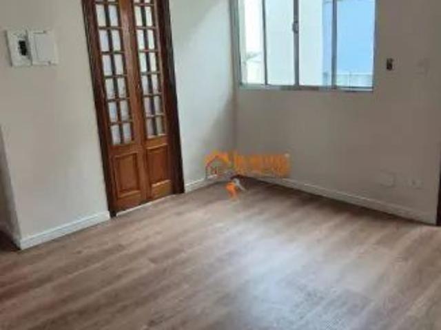 Apartamento com 2 Quartos para alugar, 48m² Jardim Adriana