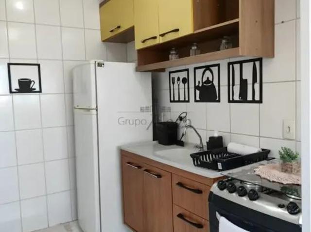 Apartamento com 2 Quartos para alugar, 48m² Jardim Ismenia
