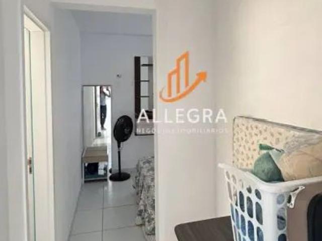 Apartamento com 2 Quartos para alugar, 49m² Centro