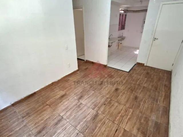 Apartamento com 2 Quartos para alugar, 40m² Trindade