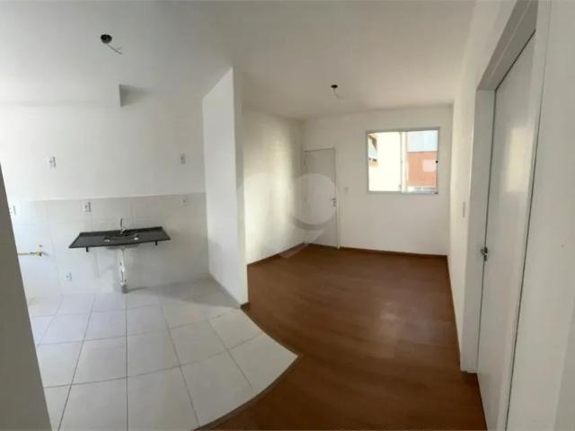 Apartamento com 2 Quartos para alugar, 40m² IPATINGA