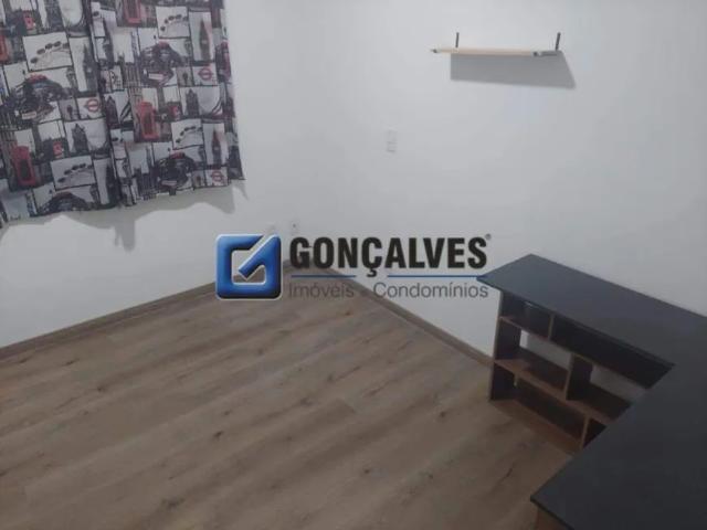 Apartamento com 2 Quartos para alugar, 54m² Centro
