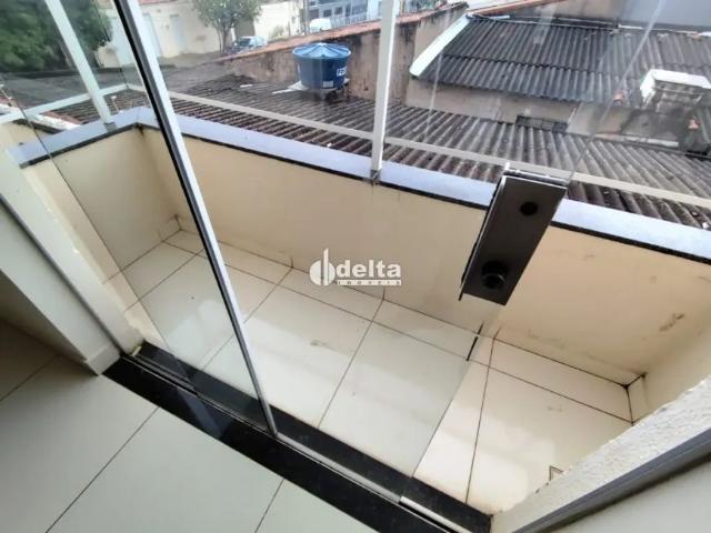 Apartamento com 2 Quartos para alugar, 54m² Santa Mônica