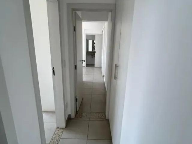 Apartamento com 2 Quartos para alugar, 55m² Centro