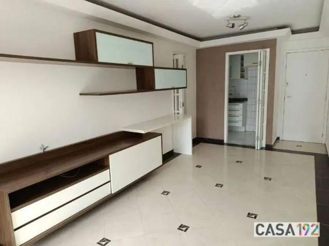 Apartamento com 2 Quartos para alugar, 57m² Campo Belo