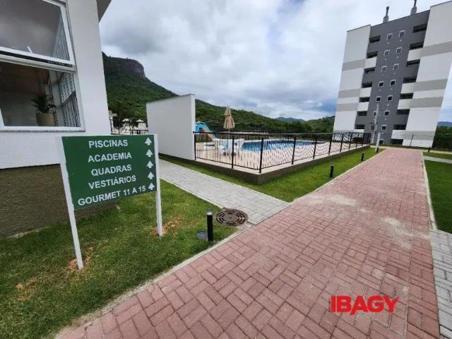 Apartamento com 2 Quartos para alugar, 57m² Pedra Branca