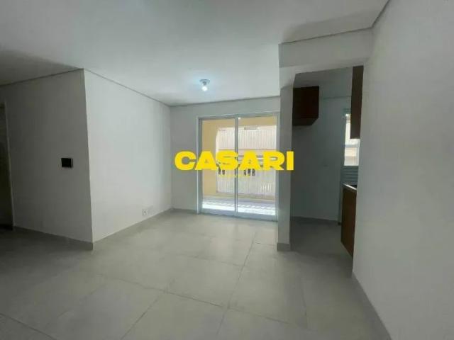Apartamento com 2 Quartos para alugar, 59m² Centro