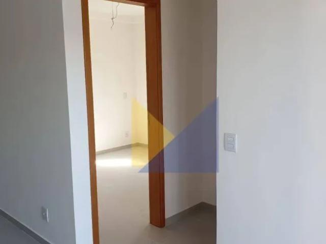 Apartamento com 2 Quartos para alugar, 50m² Vila Íris