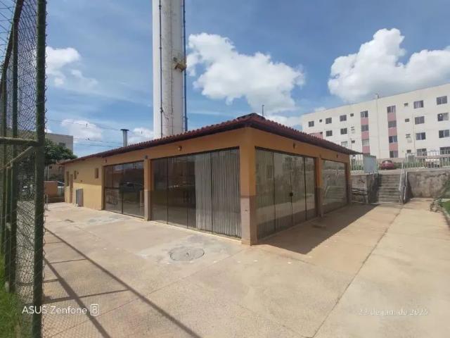 Apartamento com 2 Quartos para alugar, 50m² Centro