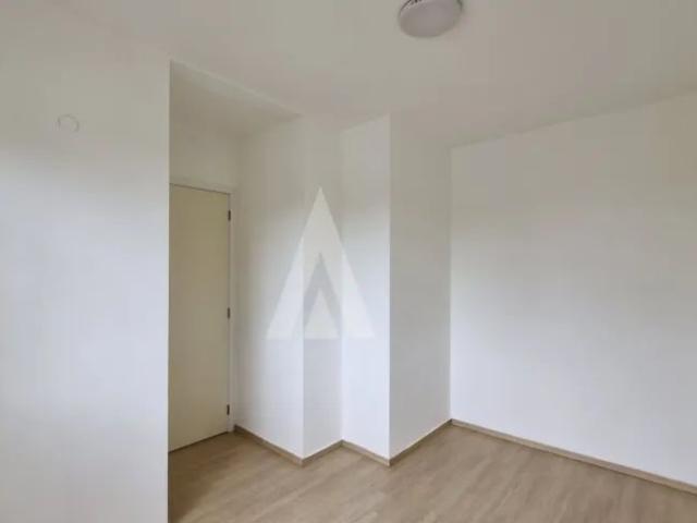 Apartamento com 2 Quartos para alugar, 52m² Bucarein