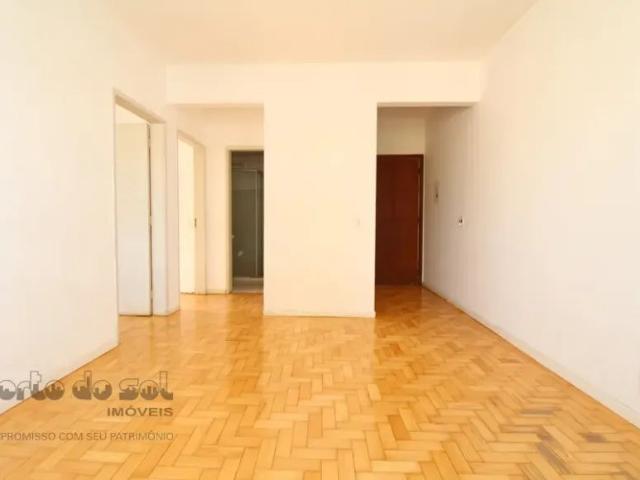 Apartamento com 2 Quartos para alugar, 52m² Centro Histórico