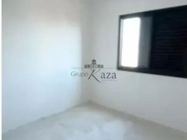 Apartamento com 2 Quartos para alugar, 52m² Parque Industrial