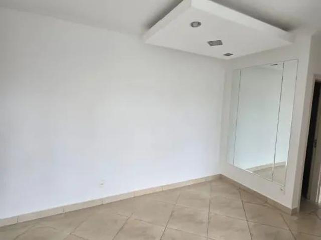 Apartamento com 2 Quartos para alugar, 64m² Jardim Eulália