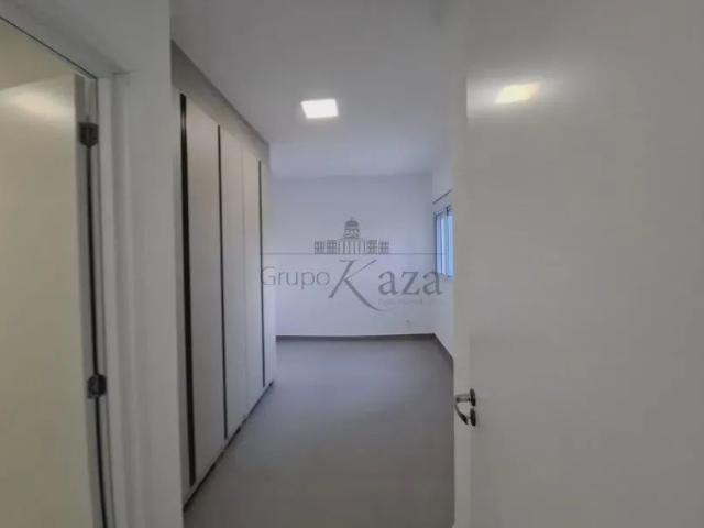 Apartamento com 2 Quartos para alugar, 64m² Loteamento Villa Branca