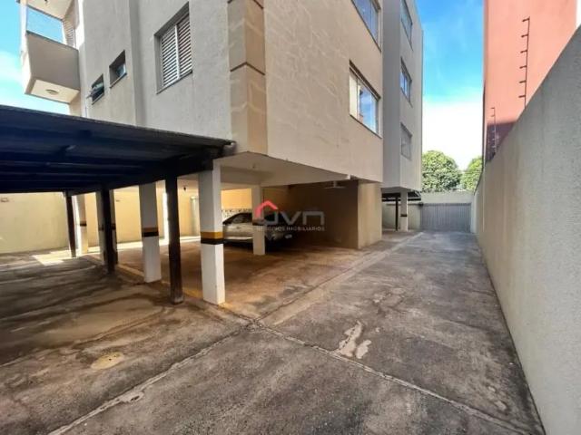 Apartamento com 2 Quartos para alugar, 65m² Santa Mônica