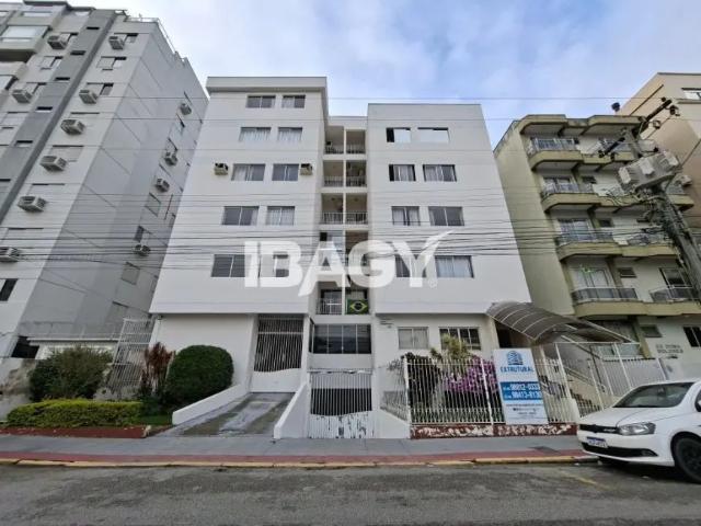Apartamento com 2 Quartos para alugar, 66m² Balneário