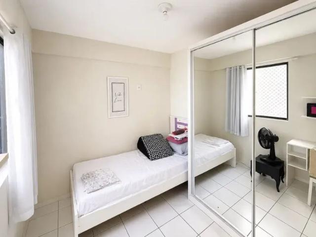 Apartamento com 2 Quartos para alugar, 66m² Boa Viagem
