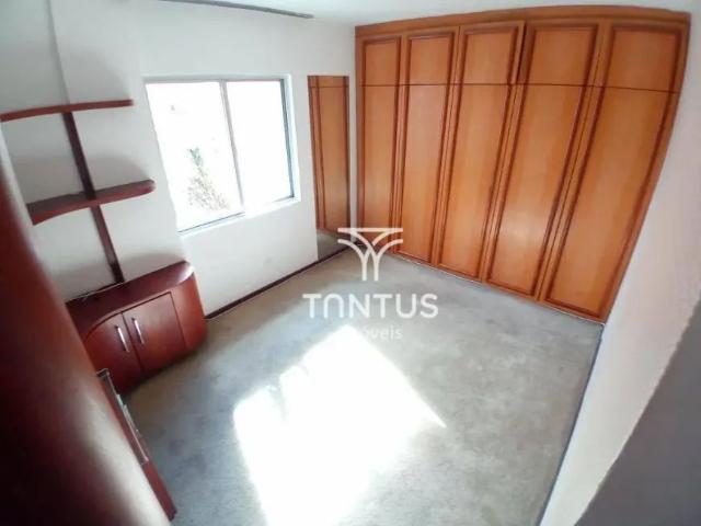 Apartamento com 2 Quartos para alugar, 66m² Centro