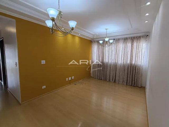 Apartamento com 2 Quartos para alugar, 66m² Centro