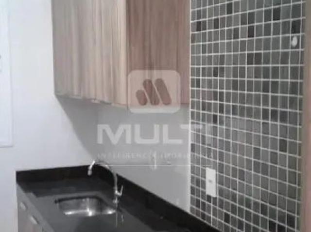 Apartamento com 2 Quartos para alugar, 67m² Tubalina