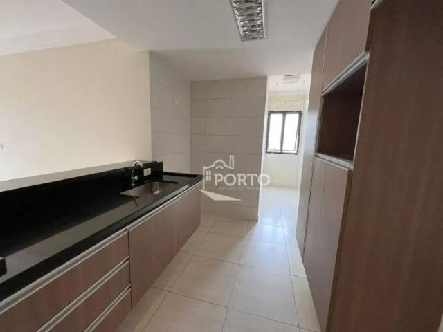 Apartamento com 2 Quartos para alugar, 67m² Alto