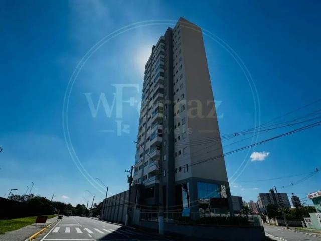 Apartamento com 2 Quartos para alugar, 68m² Centro