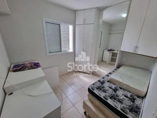 Apartamento com 2 Quartos para alugar, 60m² Centro
