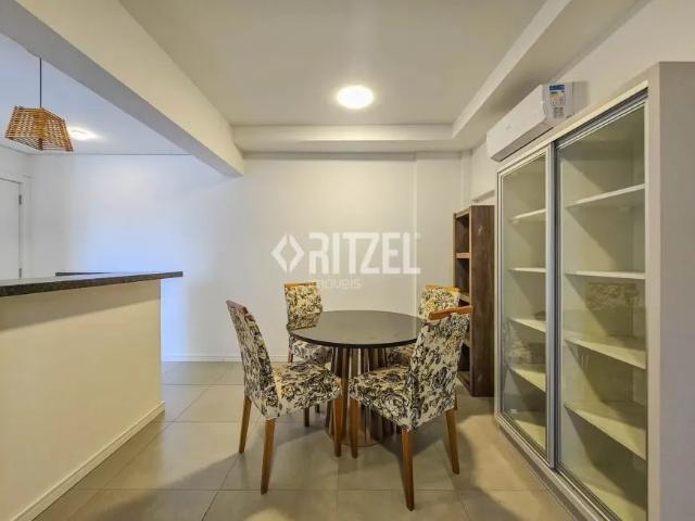 Apartamento com 2 Quartos para alugar, 61m² Pátria Nova