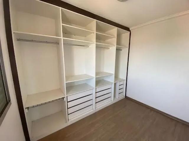 Apartamento com 2 Quartos para alugar, 62m² Centro