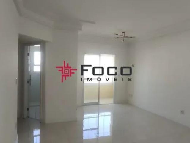 Apartamento com 2 Quartos para alugar, 63m² Jardim Apolo II