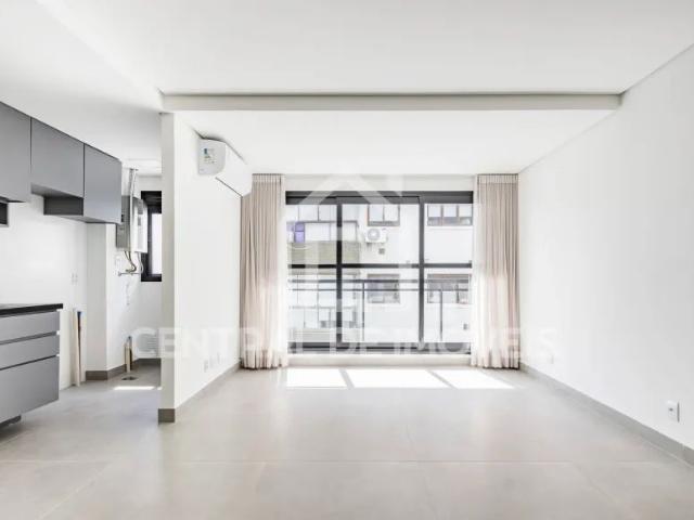 Apartamento com 2 Quartos para alugar, 63m² Jardim Botânico